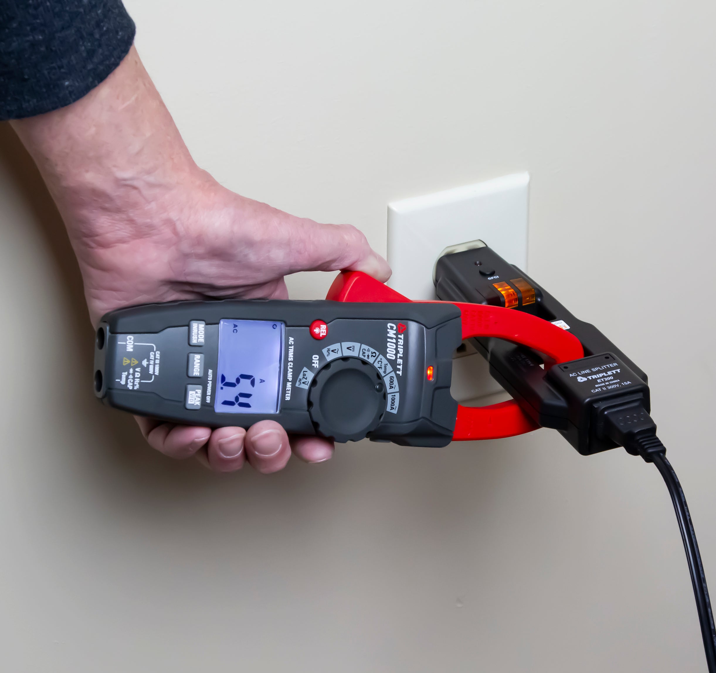 1000A True RMS AC Clamp Meter (CM1000) — Triplett Test Equipment & Tools